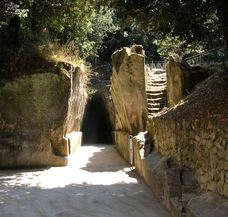 ValerieMangin.com | L’Antre de la Sibylle de Cumes